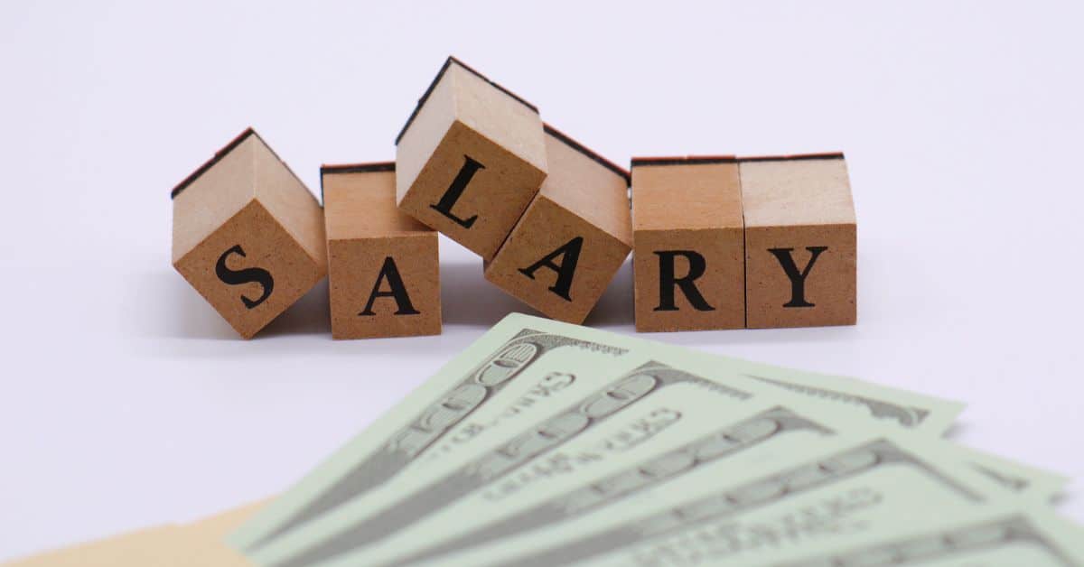 3 Manfaat Slip Gaji beserta Definisi Singkatnya - GajiGesa